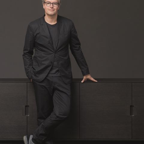 THOMAS FEICHTNER | Möbel & Design Guide