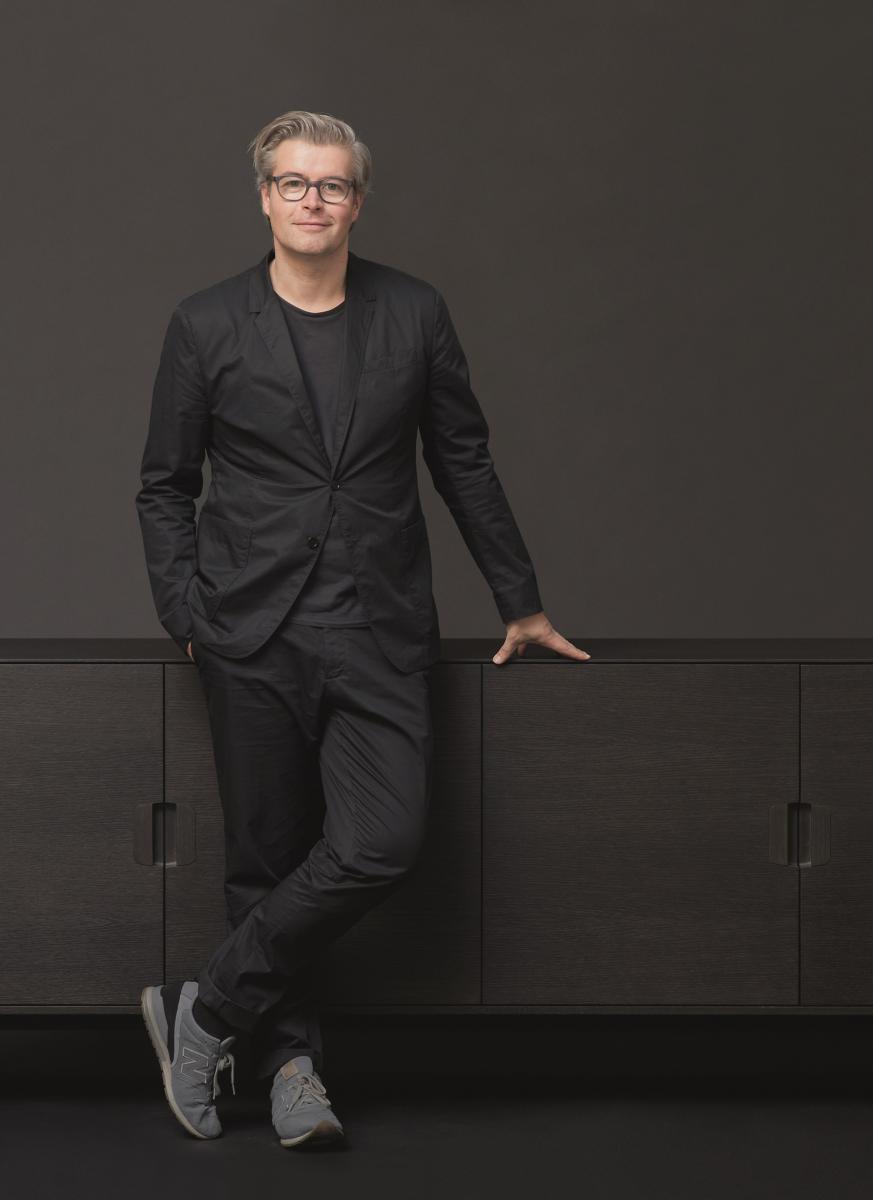 THOMAS FEICHTNER | Möbel & Design Guide